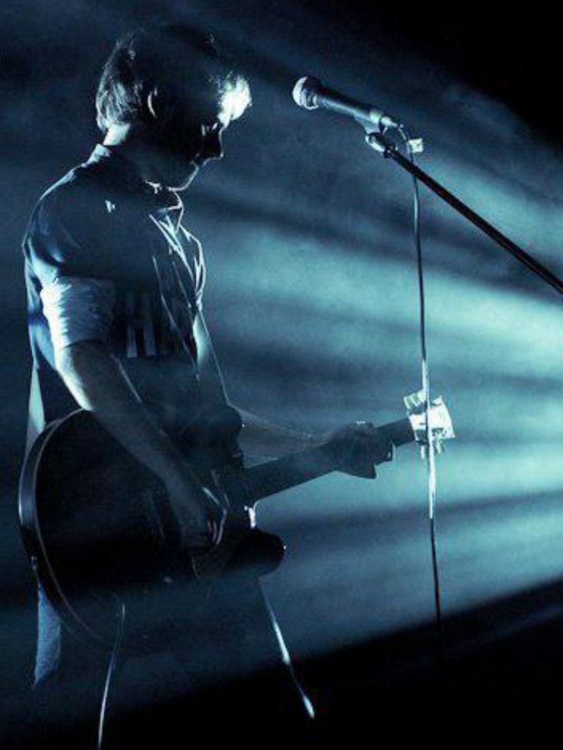 Alessandro Guarino, ex voce dei Sophì, in solitaria domenica al Diavolo ...