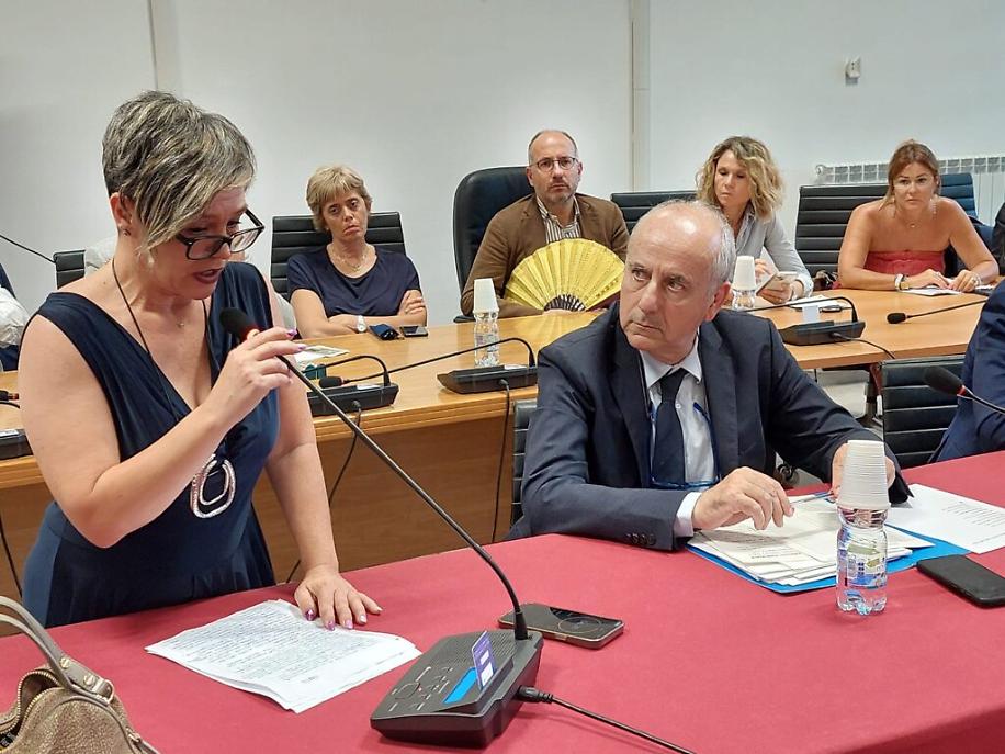 Morto per un malore sul posto di lavoro il Segretario generale del ...